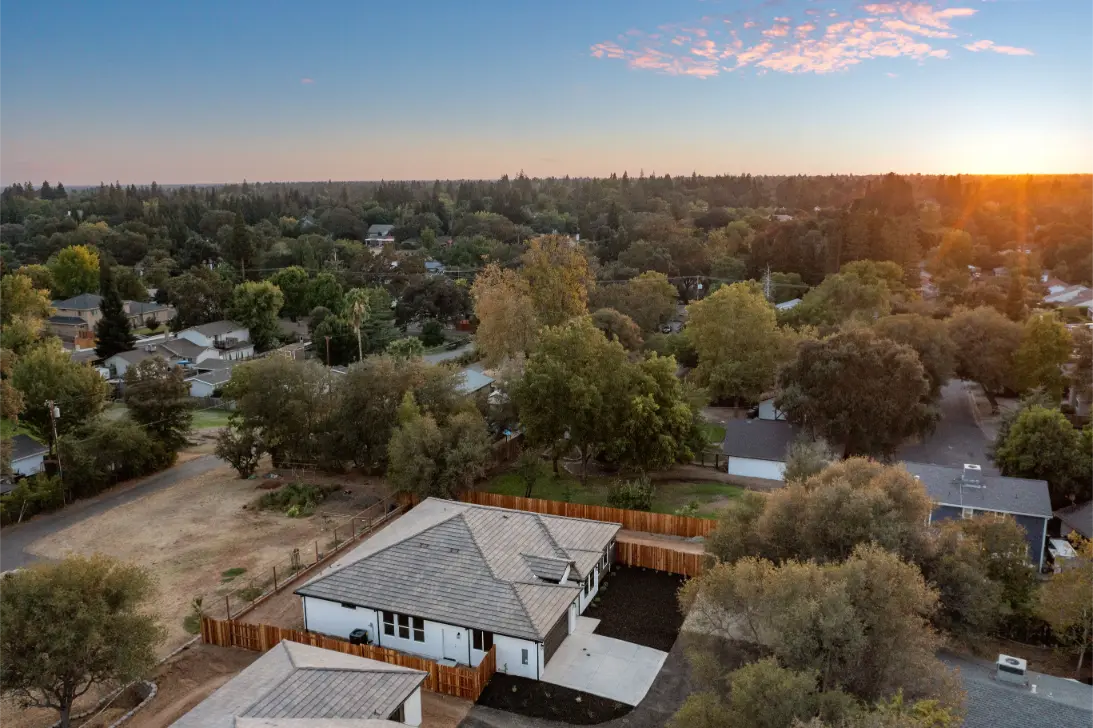 East Sac Modern Farmhouse - New Construction